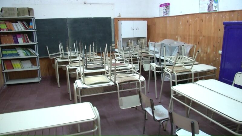 DOCENTES CONVOCAN A PARO NACIONAL CON MOVILIZACIÓN Y RECLAMAN UN ...